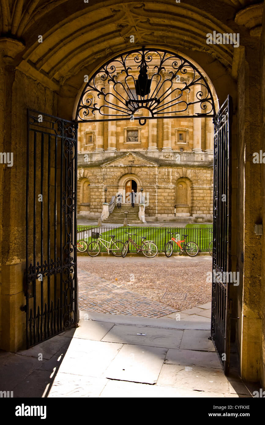 Radcliffe Camera Bodleian Library seen through archway Oxford ...