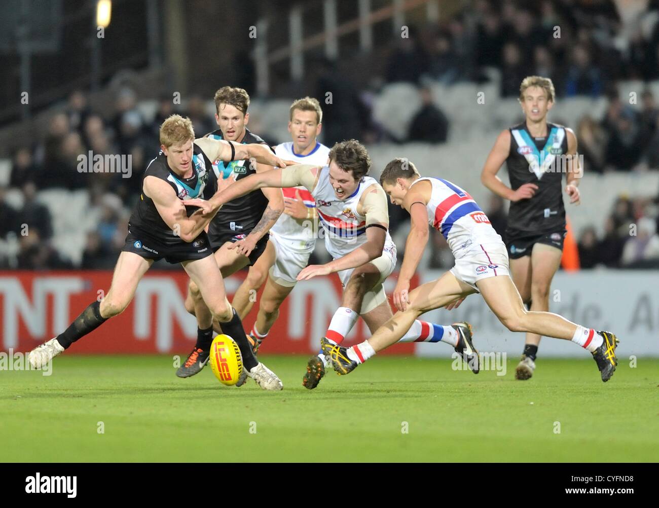 Aussie Rules High Resolution Stock Photography and Images - Alamy
