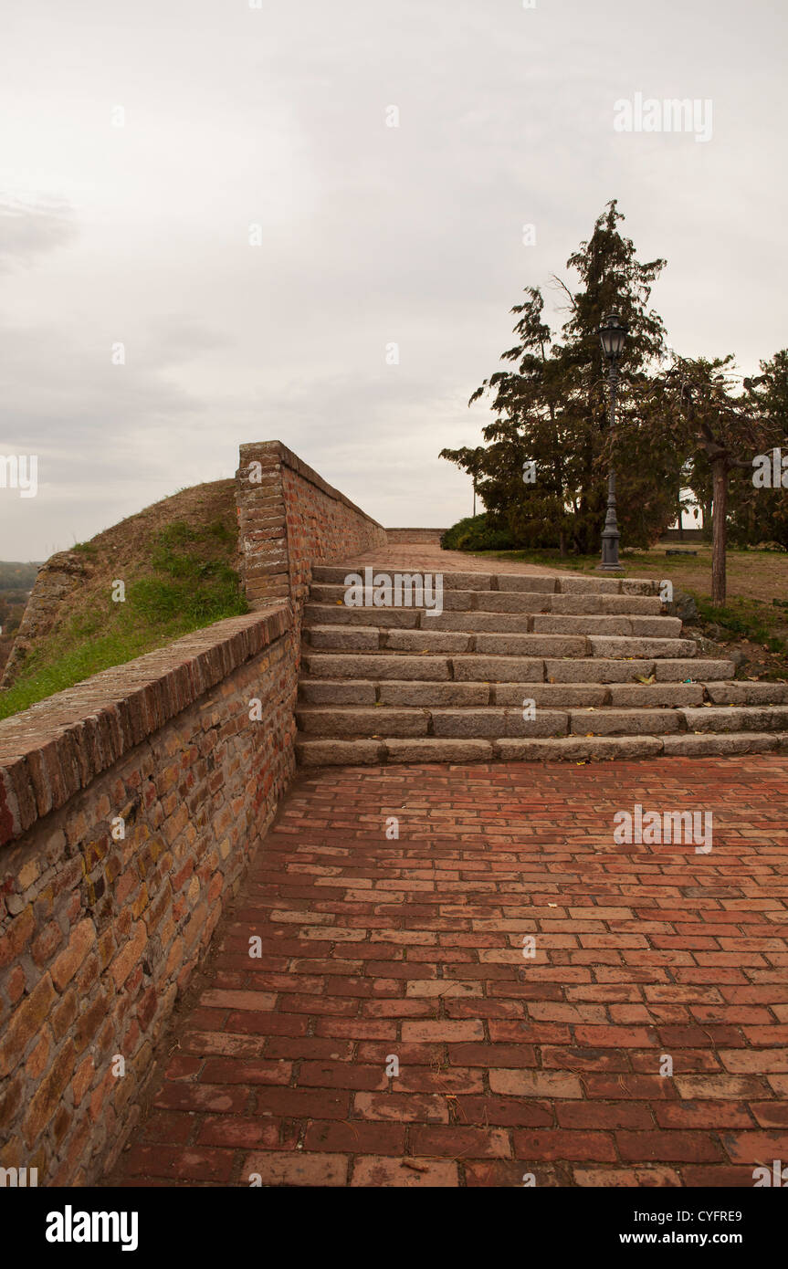 Edge of stairs hi-res stock photography and images - Alamy