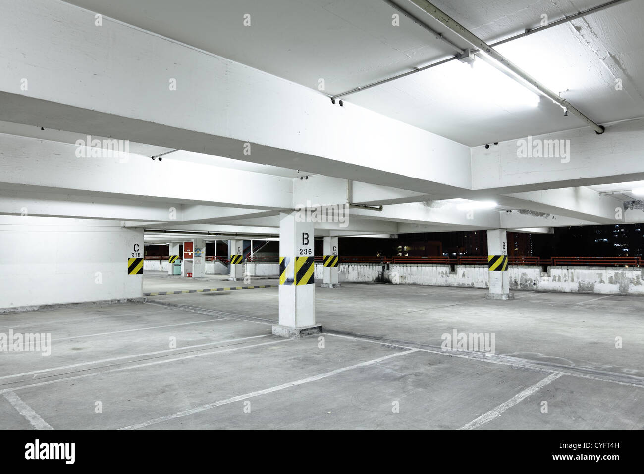 Empty multi car park night hi-res stock photography and images - Alamy