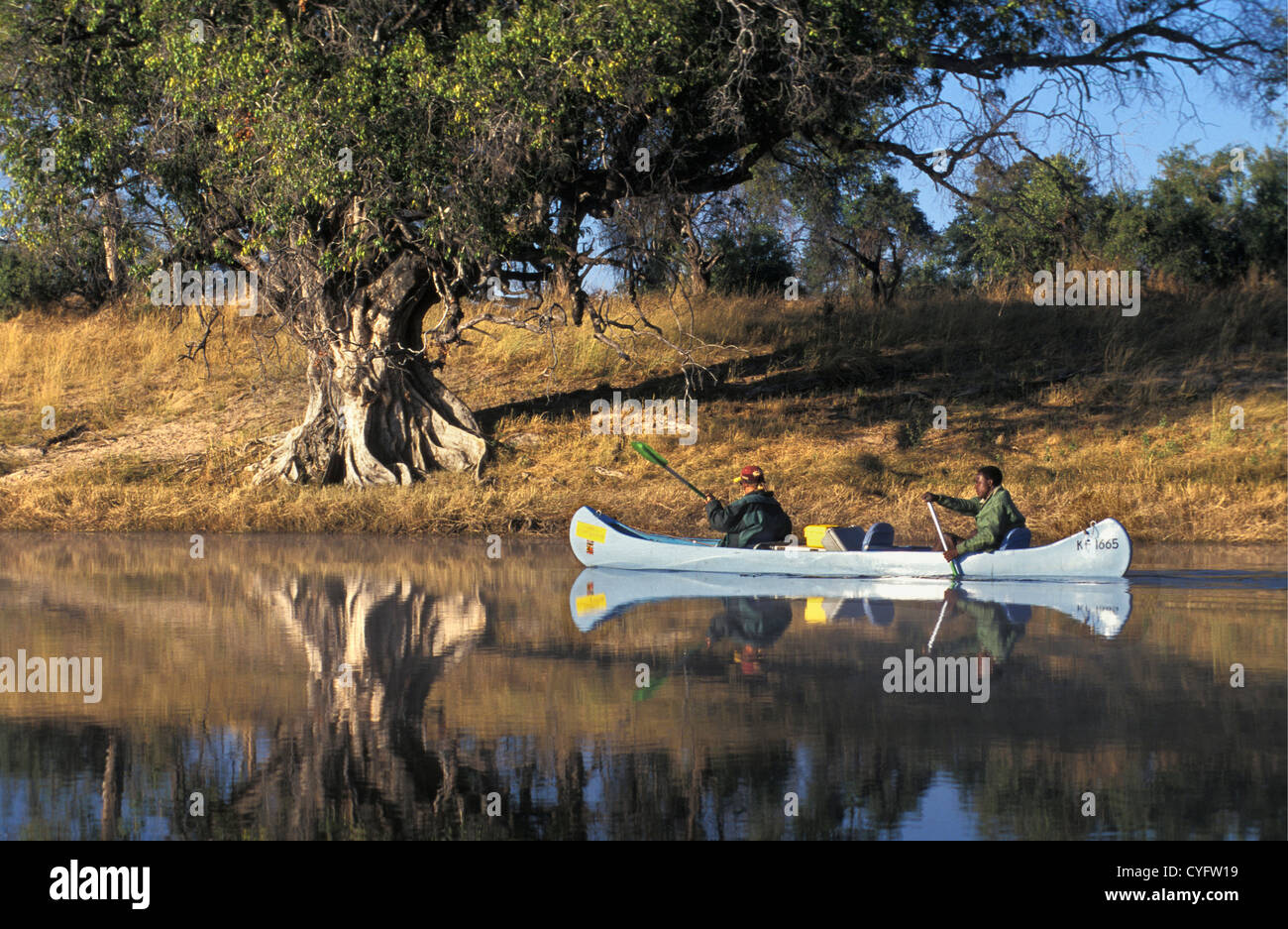 African river scene hi-res stock photography and images - Alamy