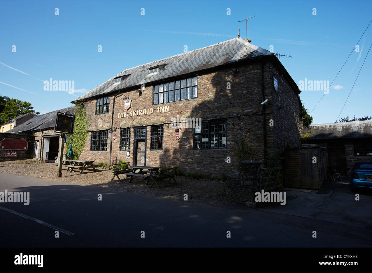 Skirrid mountain inn hi-res stock photography and images - Alamy