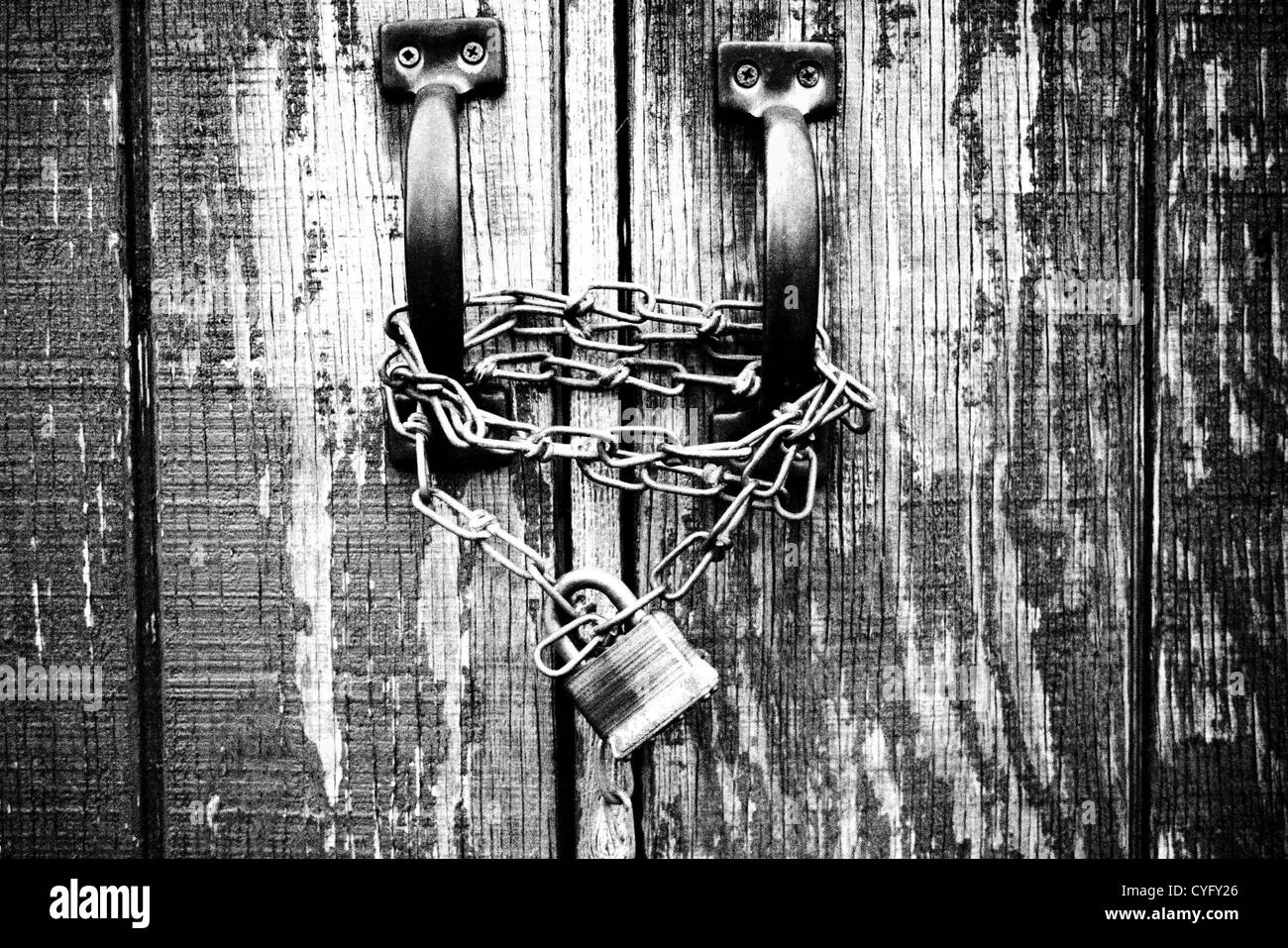 Chain wood Black and White Stock Photos & Images - Alamy