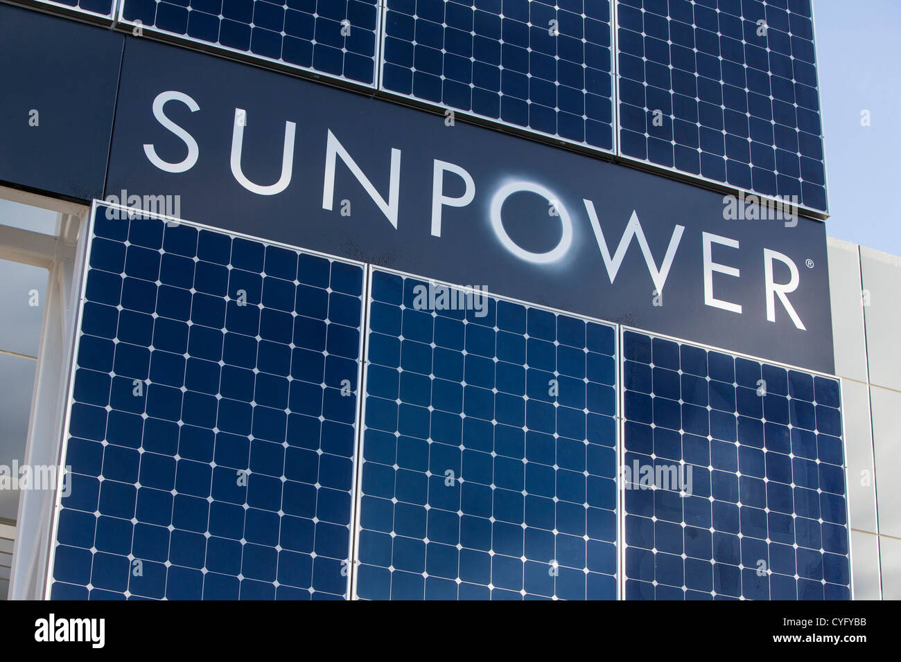 Solar panel logo hi-res stock photography and images - Alamy