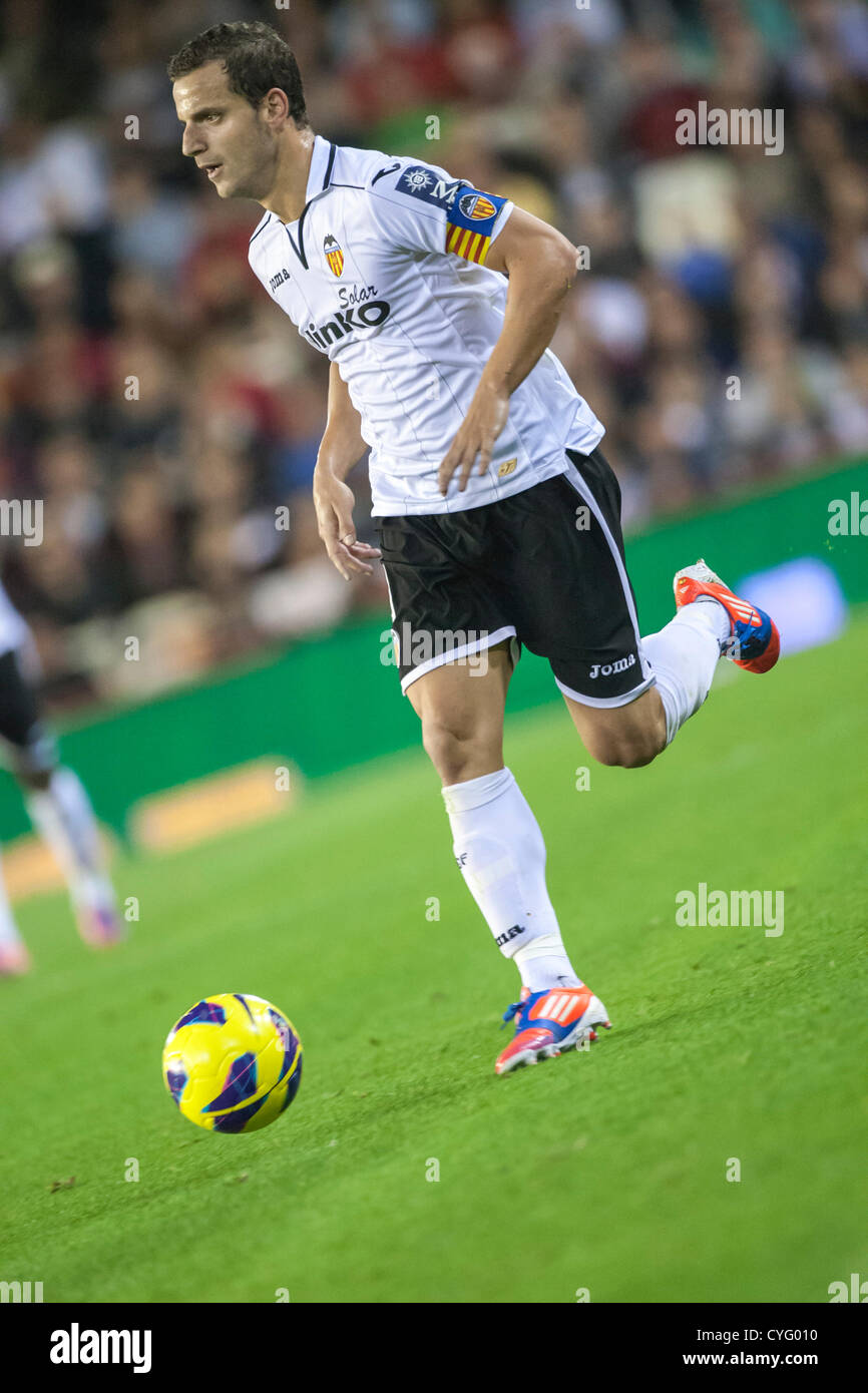 VALENCIA - NOVEMBER 3: Soldado during Spanish Cup match between ...