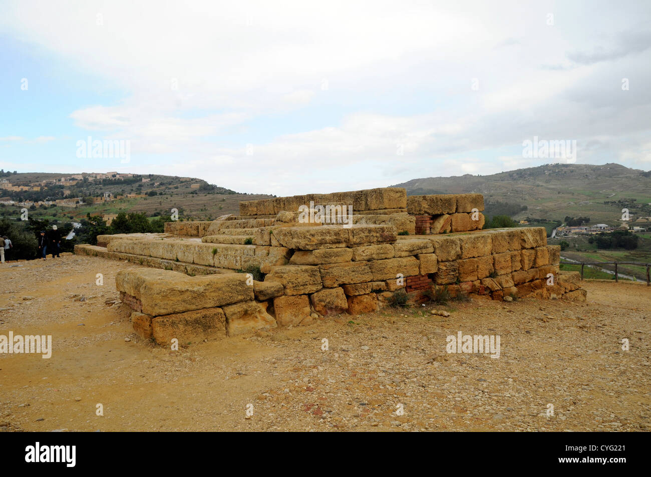 Altar of hera hi-res stock photography and images - Alamy