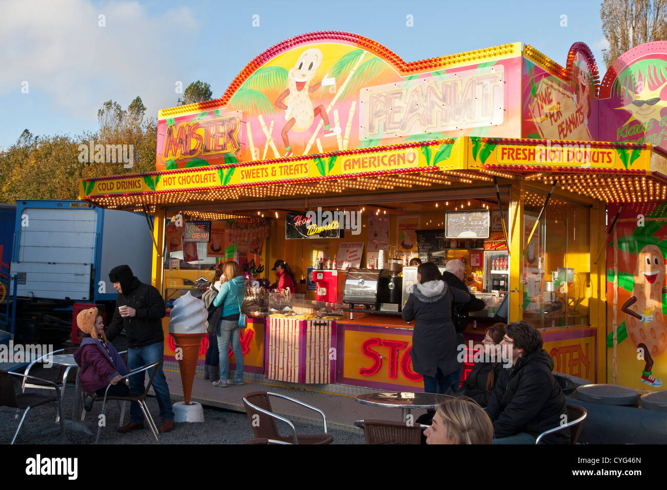 Refreshment stall hi-res stock photography and images - Alamy