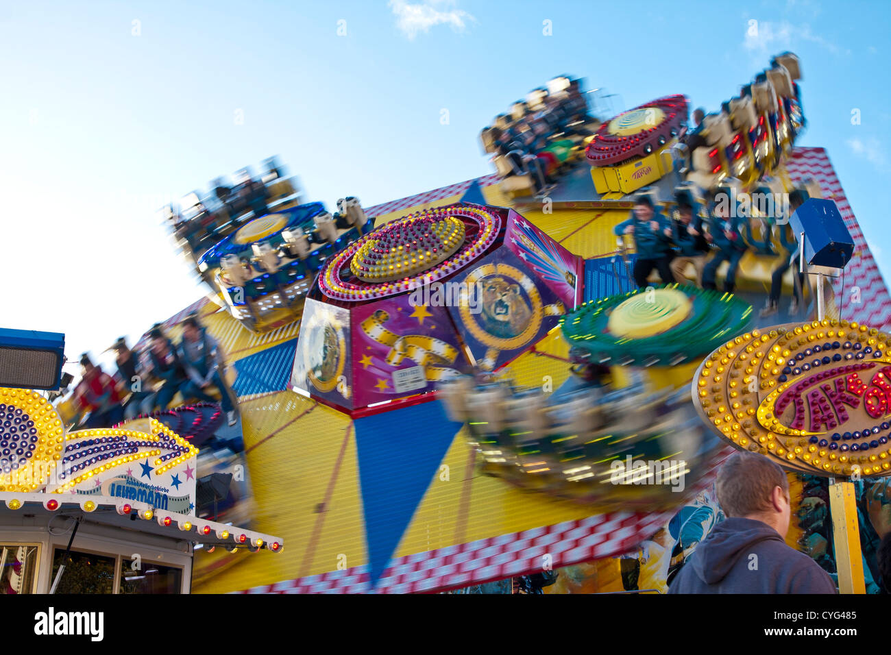 Fairground excitement hi-res stock photography and images - Alamy