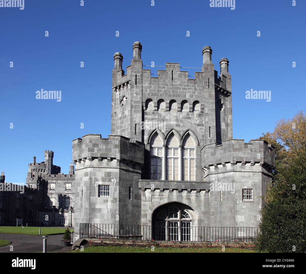 Kilkenny Castle, Anglo-Norman medieval castle built by William Marshall ...