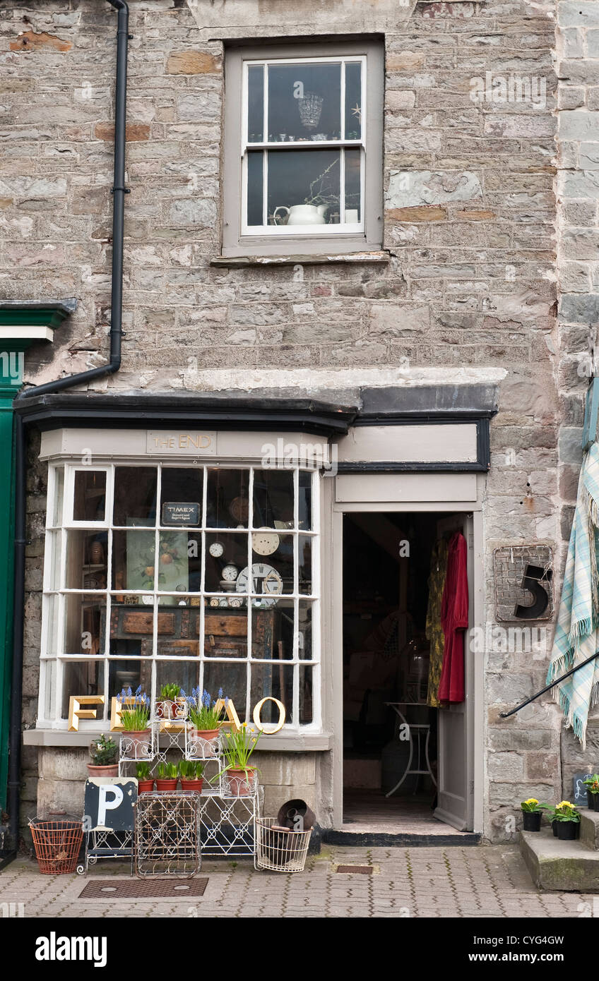 The End, a quirky antique shop in Hay-on-Wye, Powys, UK Stock Photo - Alamy