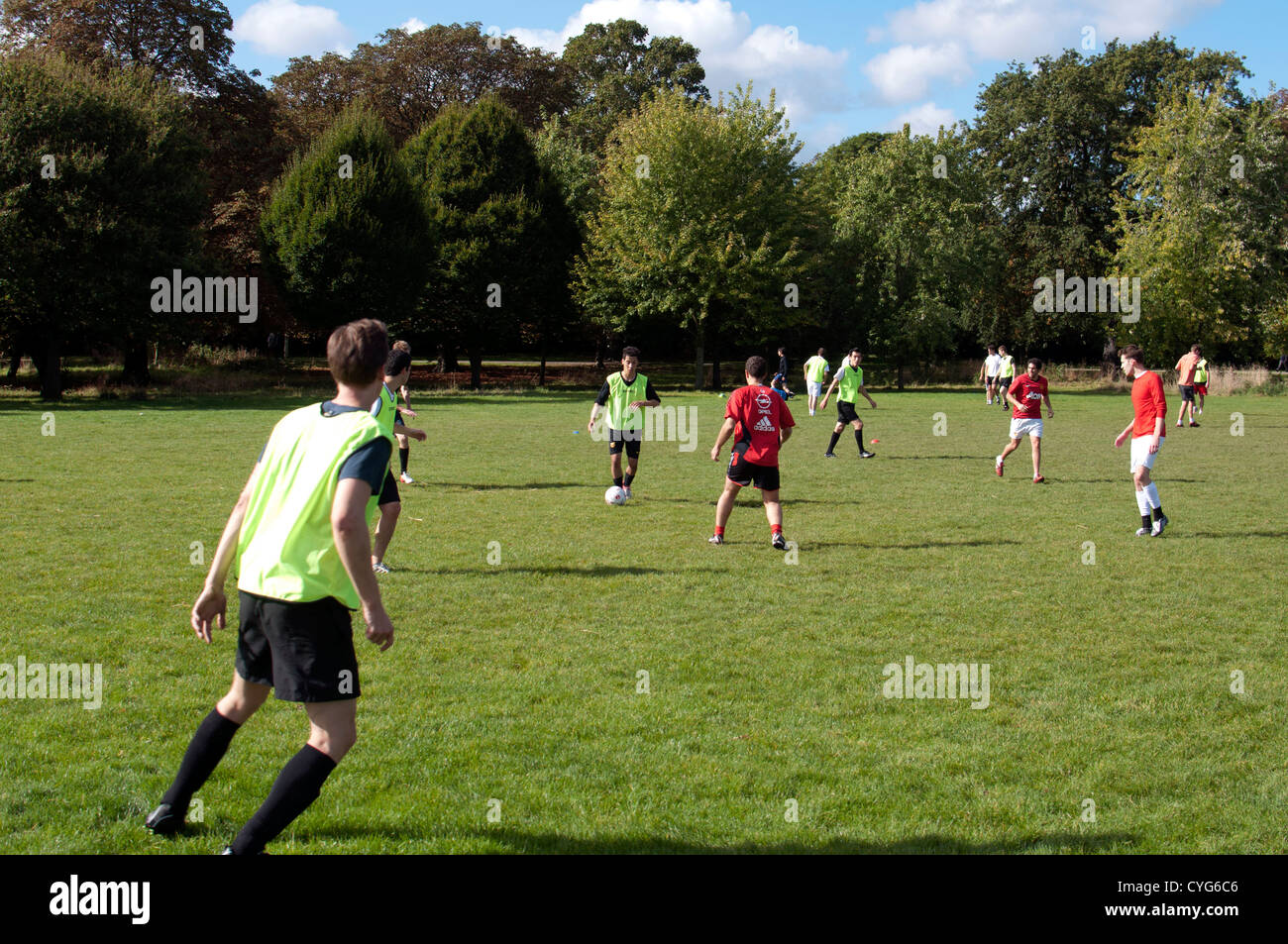 Students of park center hi-res stock photography and images - Alamy