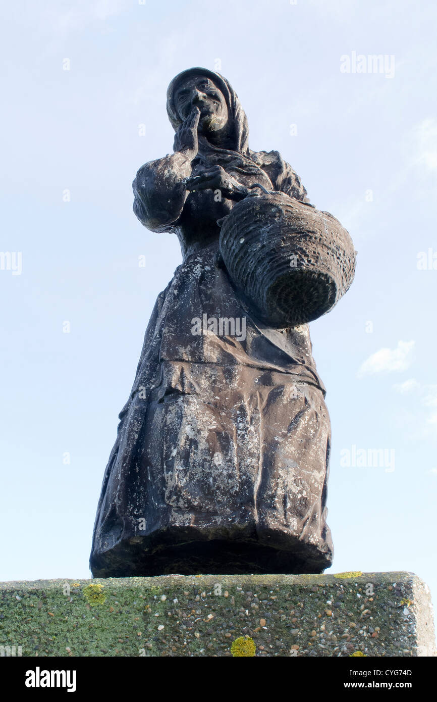 Dolly Peel Statue, South Shields Stock Photo - Alamy