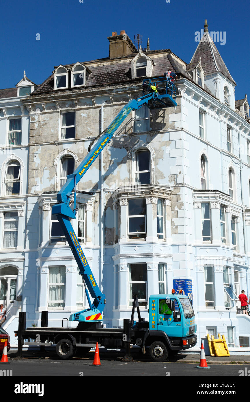 Cherry picker hi-res stock photography and images - Alamy