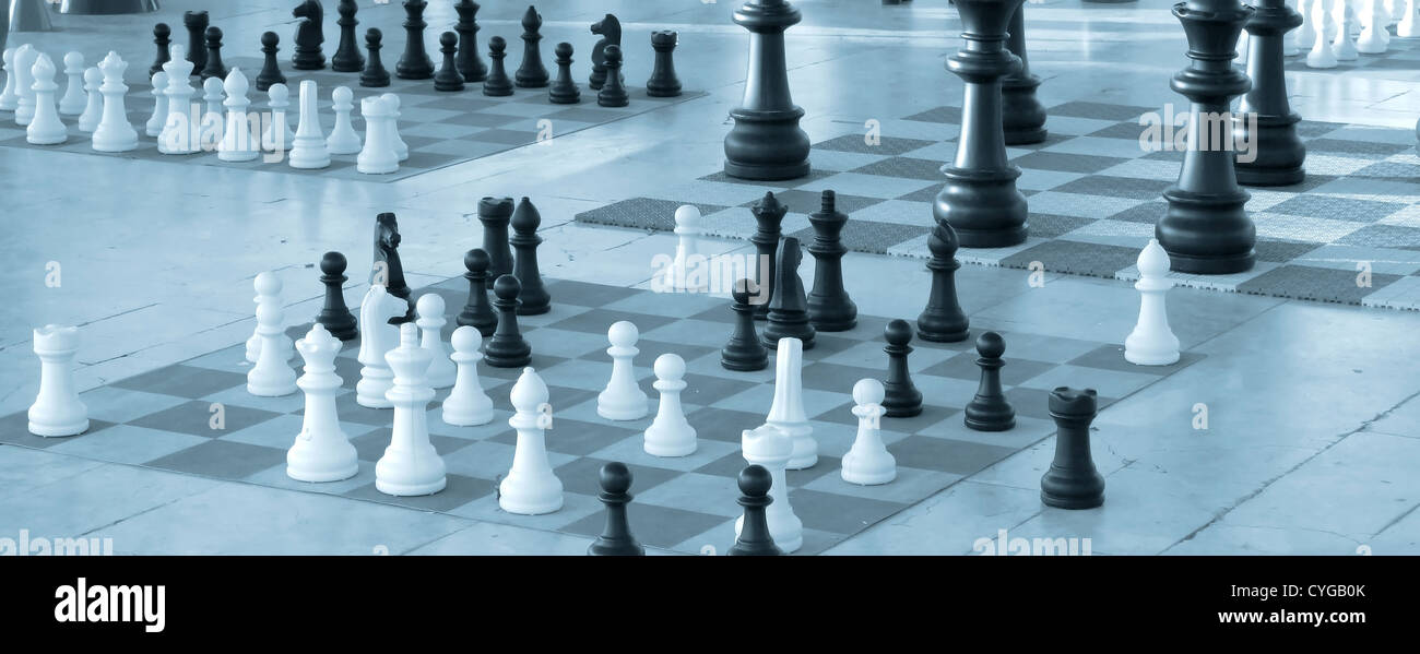 Big chess pieces hi-res stock photography and images - Alamy