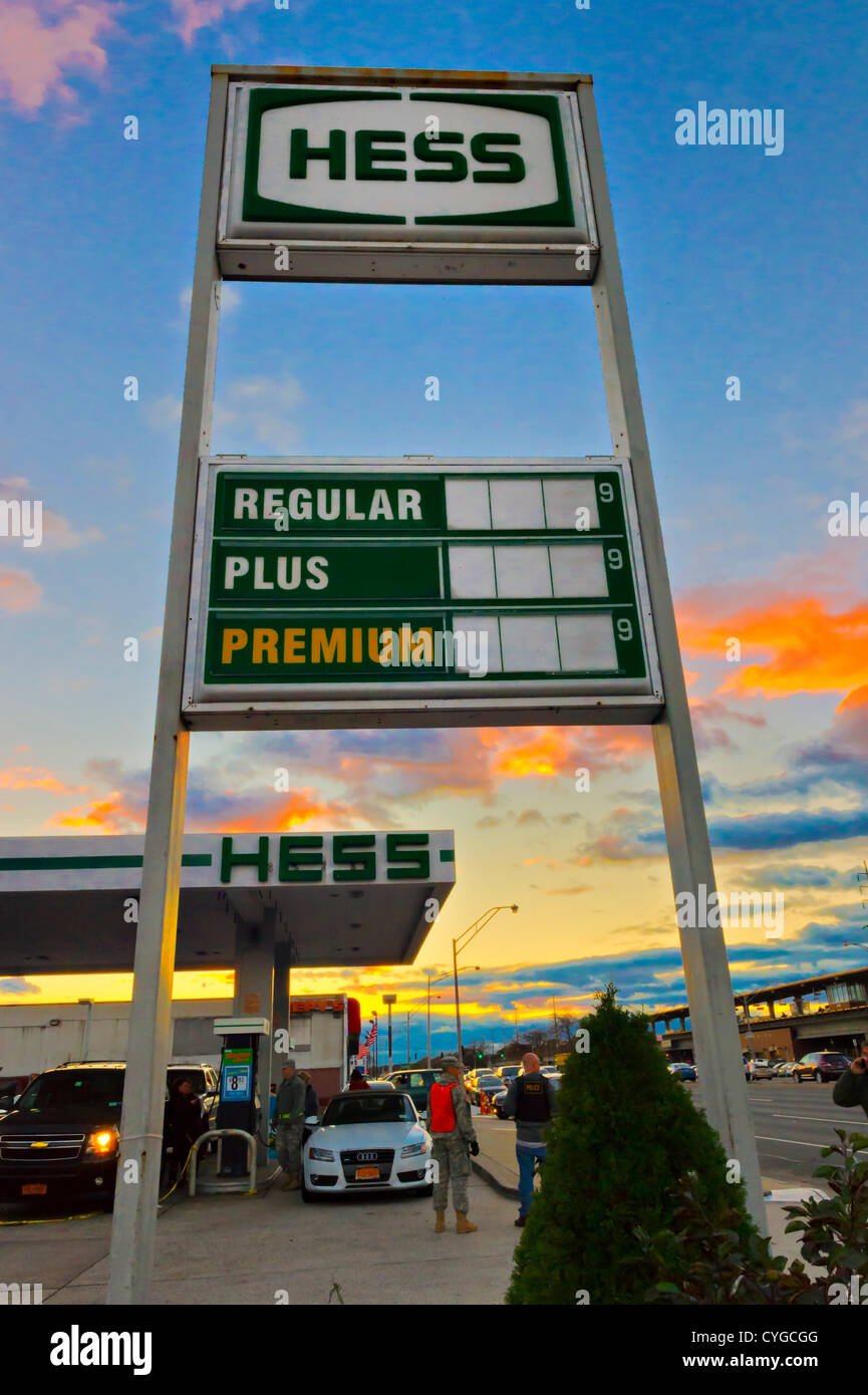 Gas pumps hess gasoline station hi-res stock photography and images - Alamy