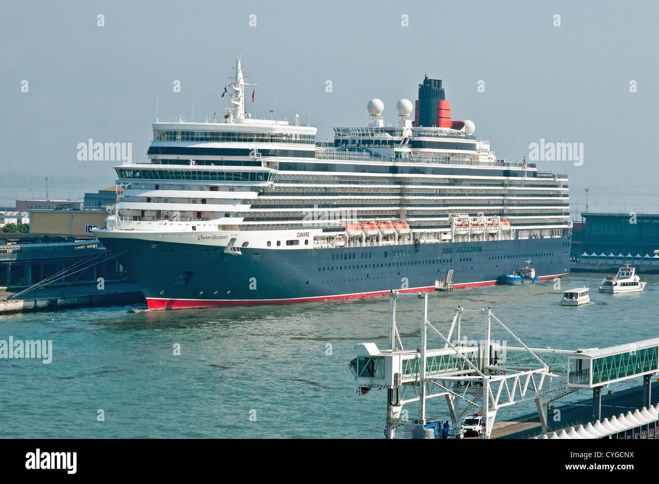 The Cunard cruise liner Queen Elizabeth berthed at the Cruise Terminal ...
