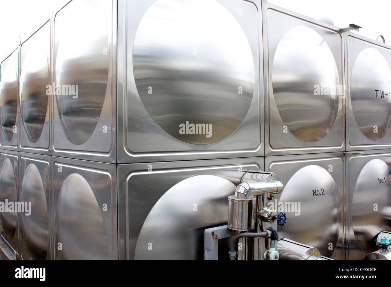 Silver water tank hi-res stock photography and images - Alamy