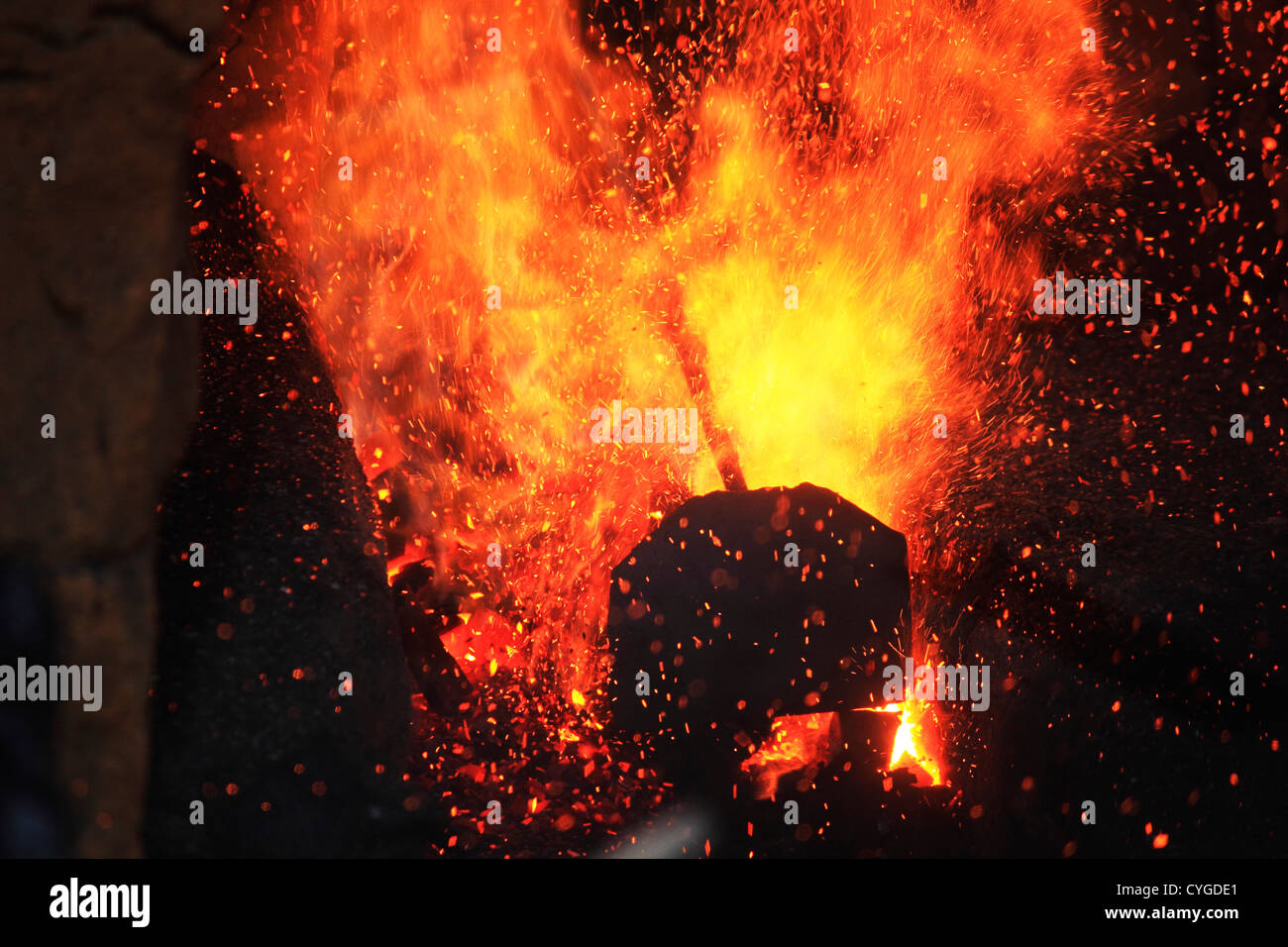 Metal furnace hi-res stock photography and images - Alamy