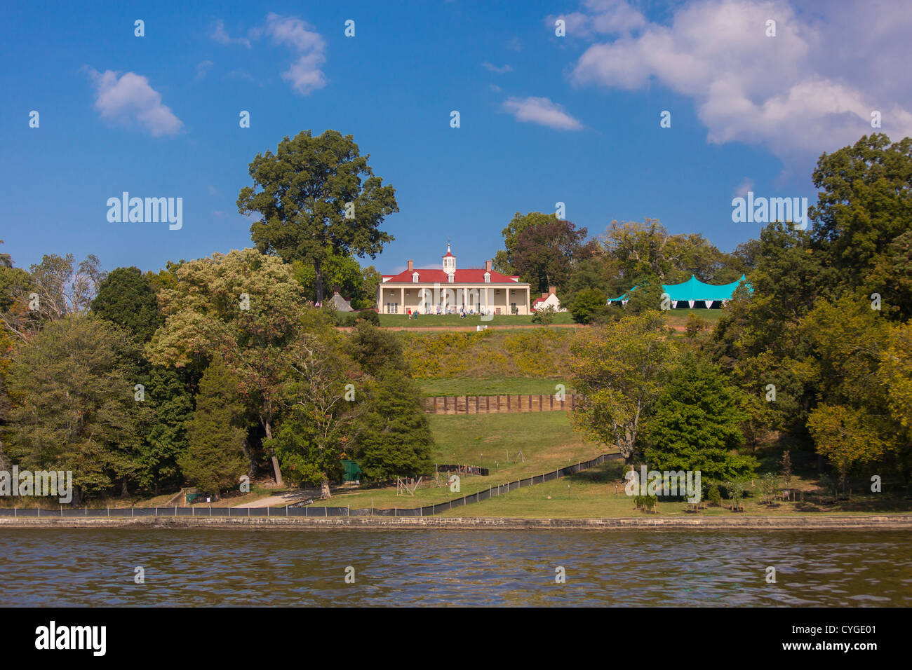 MOUNT VERNON, VIRGINIA, USA - historic home of George Washington, first ...