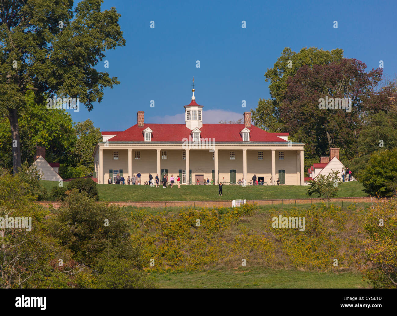 MOUNT VERNON, VIRGINIA, USA - Tourists visit plantation home of George ...