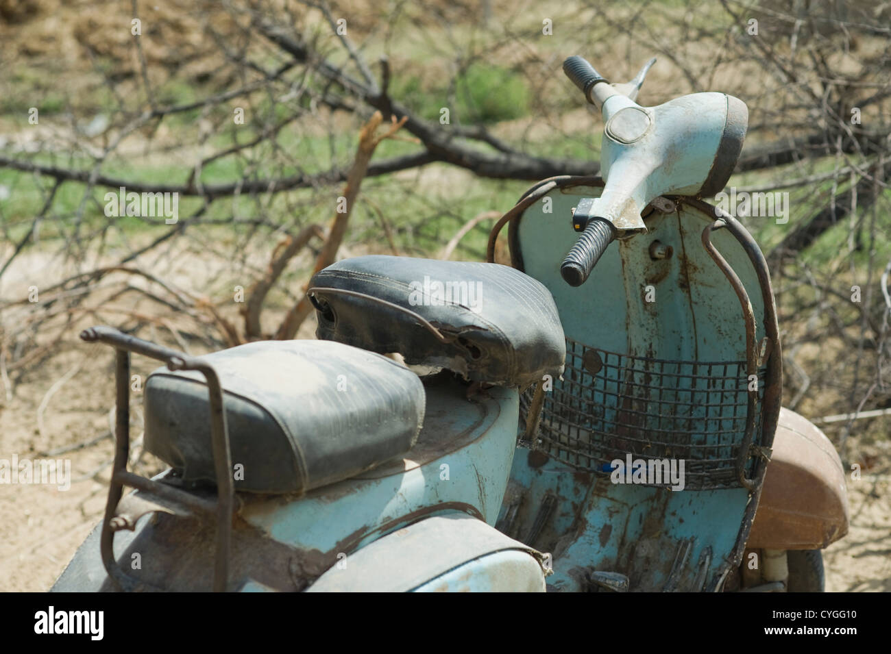 Old fashioned scooter hi-res stock photography and images - Alamy