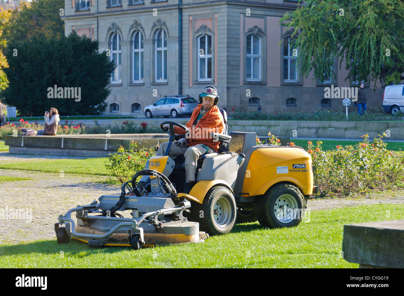 Professional commercial lawn mower Stock Photo - Alamy