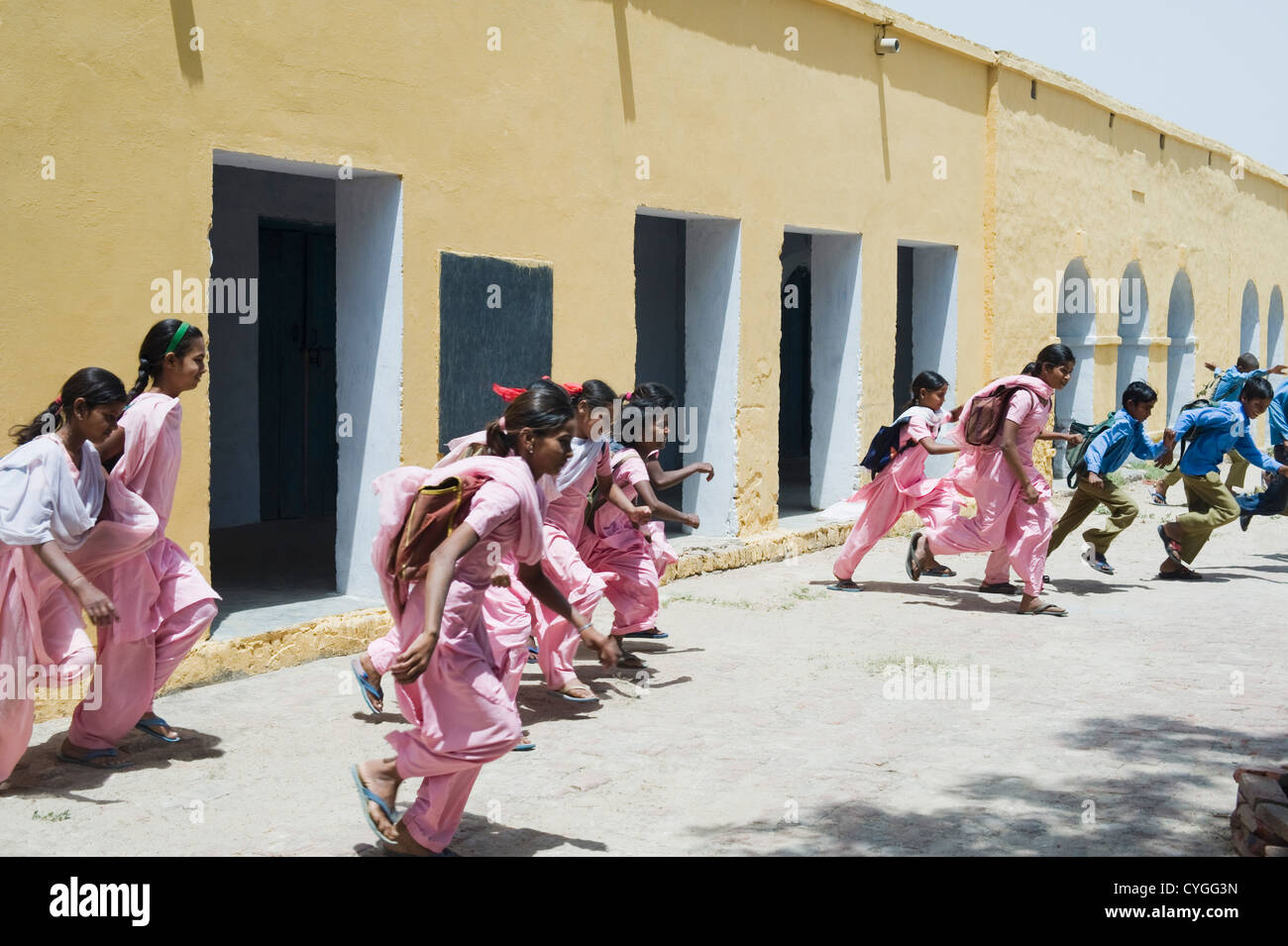 Student leaving class hi-res stock photography and images - Alamy