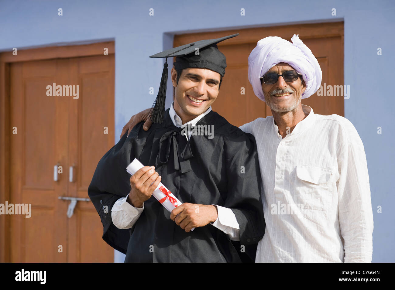 Asian graduate father son hi-res stock photography and images - Alamy