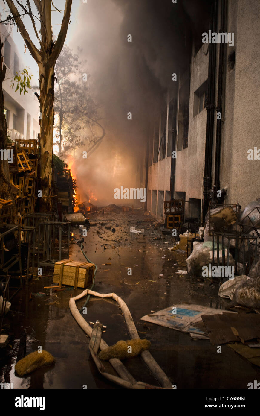 Buildings on fire, Gurgaon, Haryana, India Stock Photo - Alamy
