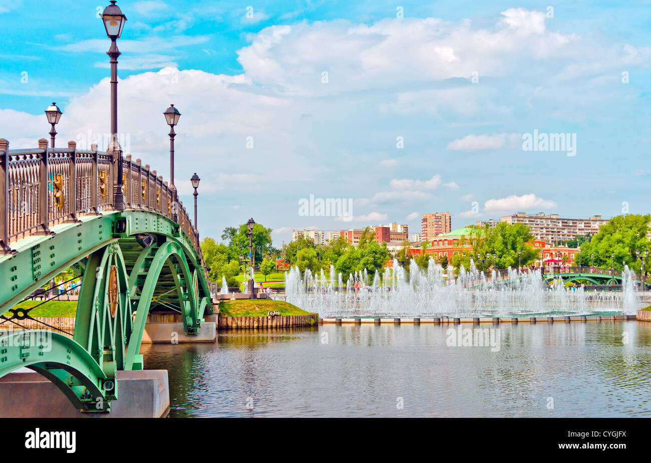 Fountain Bridge Stock Photos & Fountain Bridge Stock Images - Alamy