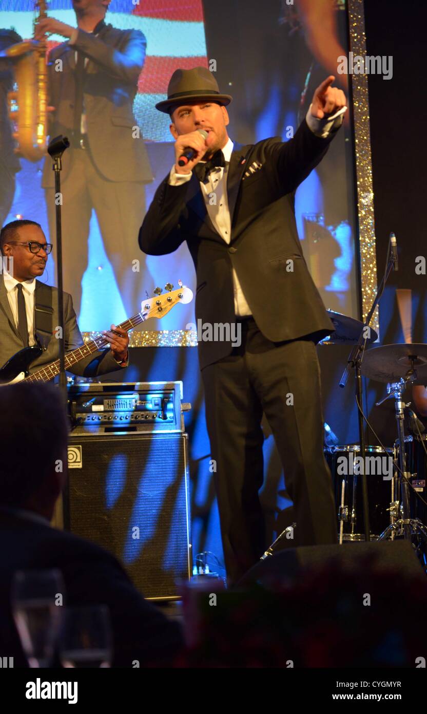 Singer matt goss of bros hi-res stock photography and images - Alamy