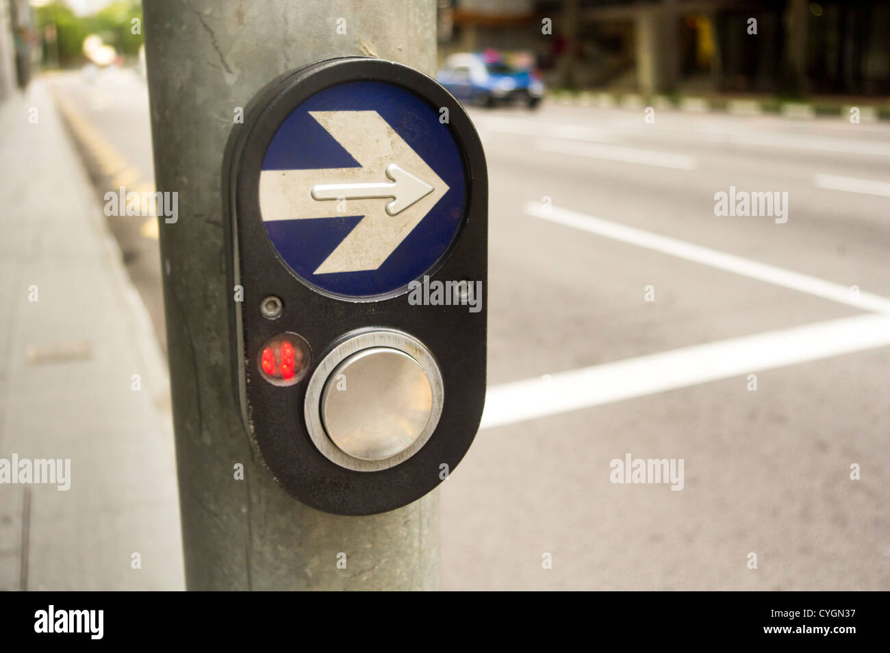 Push button traffic signals hi-res stock photography and images - Alamy