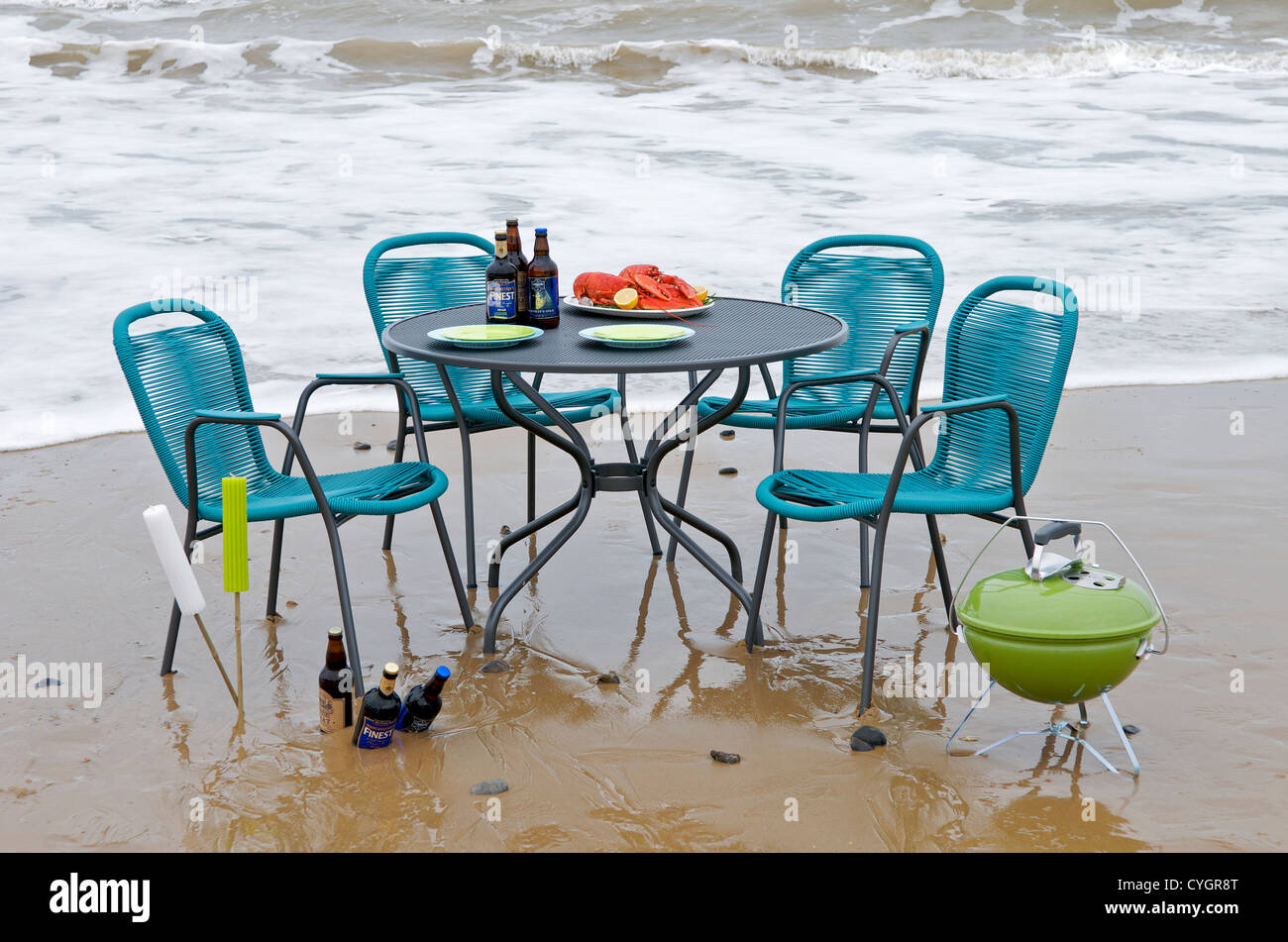 Seaside meal hi-res stock photography and images - Alamy