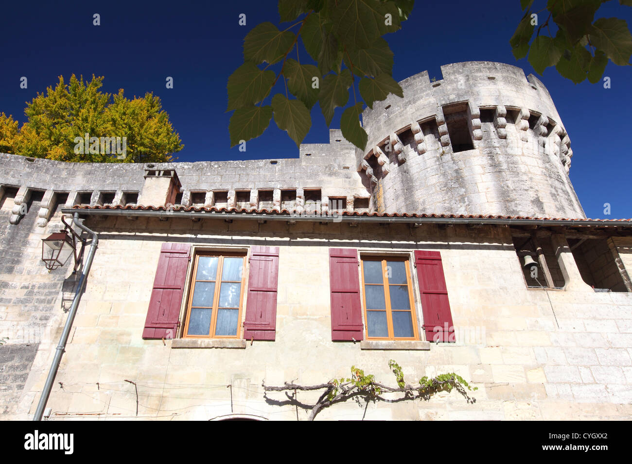Bourdeilles castle hi-res stock photography and images - Alamy