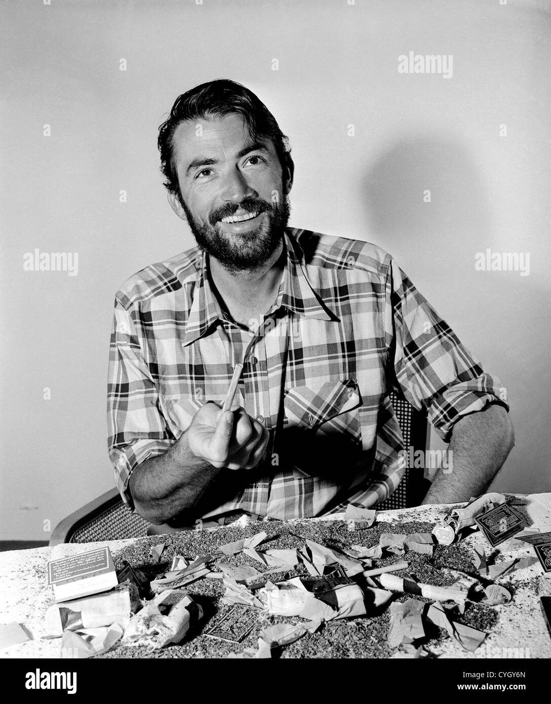 Gregory peck portrait hi-res stock photography and images - Alamy
