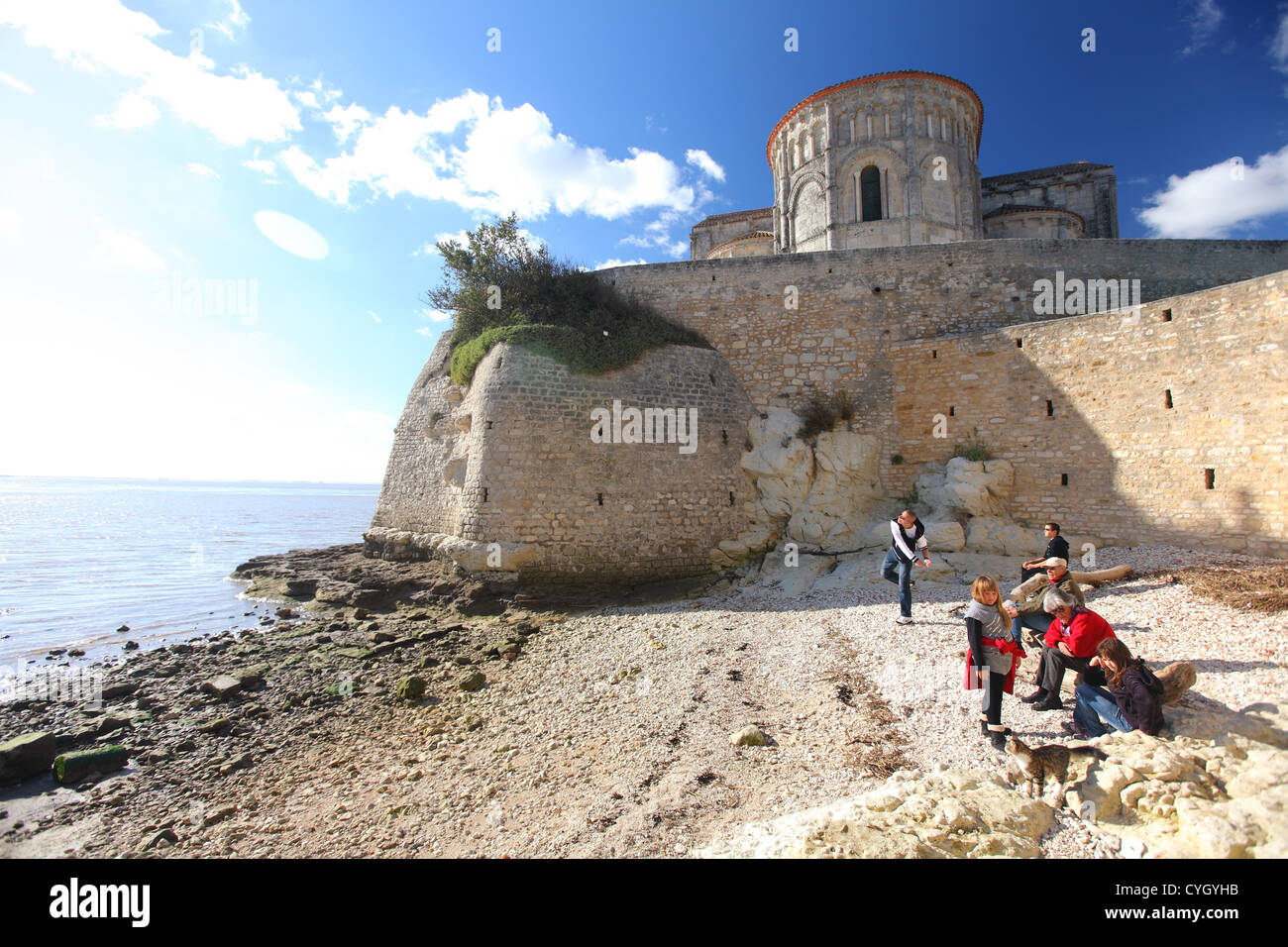 Talmont-sur-Gironde, Talmont, France, Saint Radegonde church Stock ...