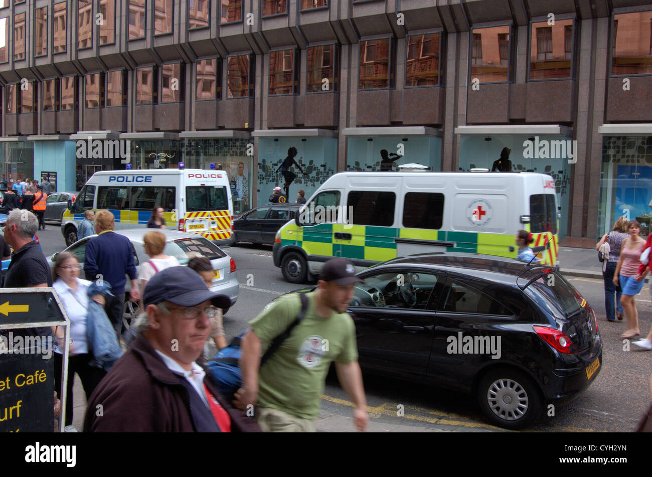 Glasgow, Scotland 27 June 2010. Orange parade through the city centre ...