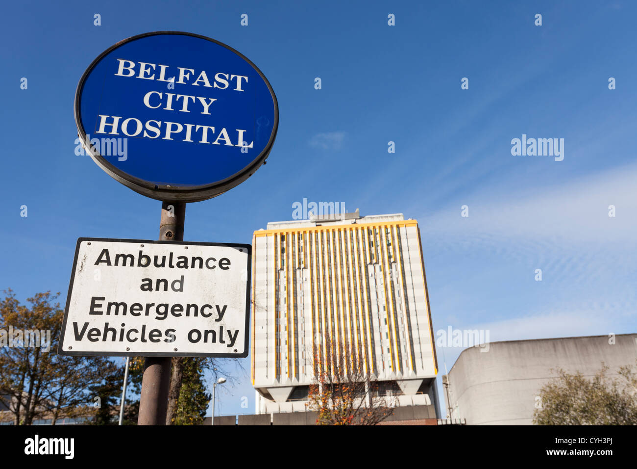 Cancer ward uk hi-res stock photography and images - Alamy