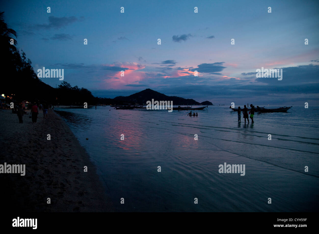 Sunset , Sairee Beach, Koh Tao, Thailand Stock Photo - Alamy