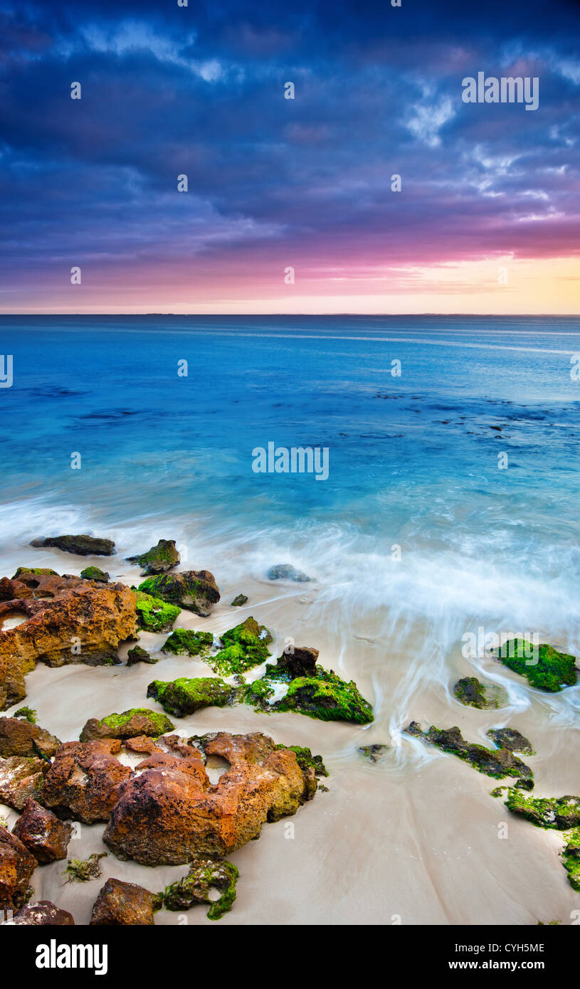 Sunrise colours hi-res stock photography and images - Alamy