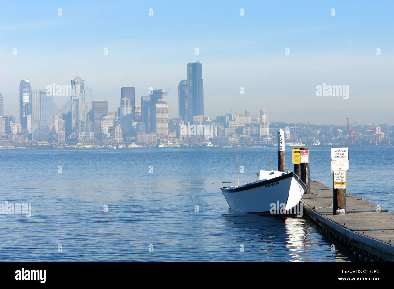 Row boat hi-res stock photography and images - Alamy