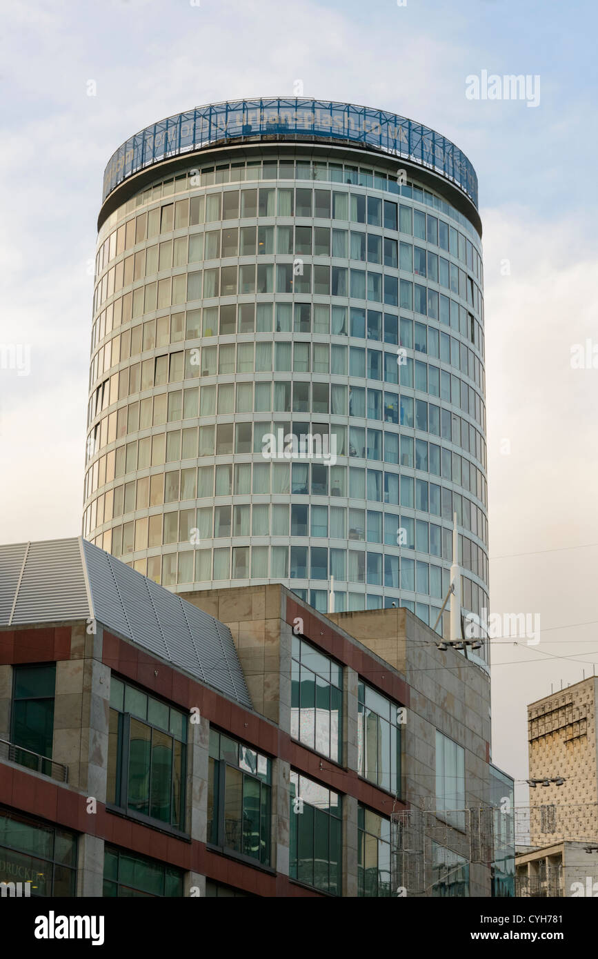 The Rotunda by the Bullring Birmingham England UK Stock Photo - Alamy