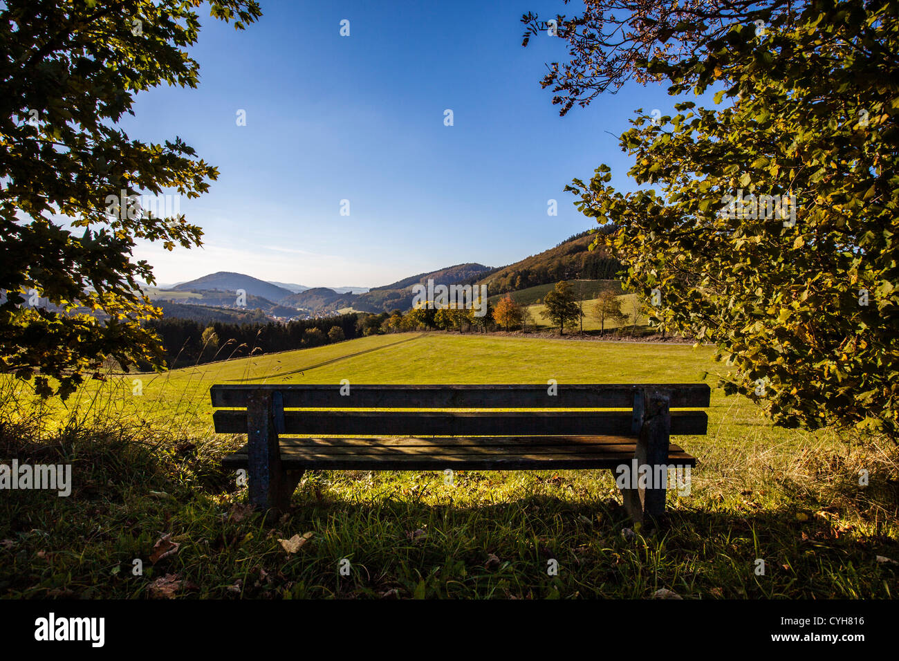Nice valley hi-res stock photography and images - Alamy