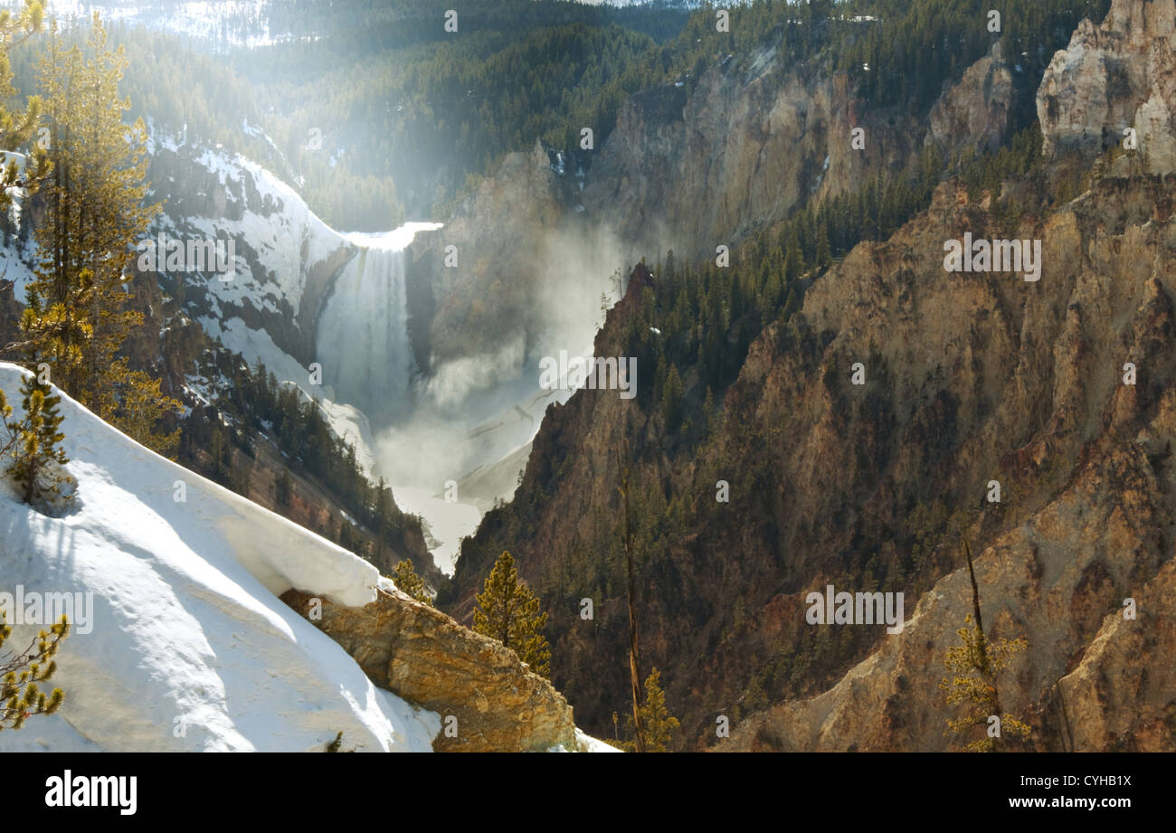 Fall in yellowstone hi-res stock photography and images - Alamy