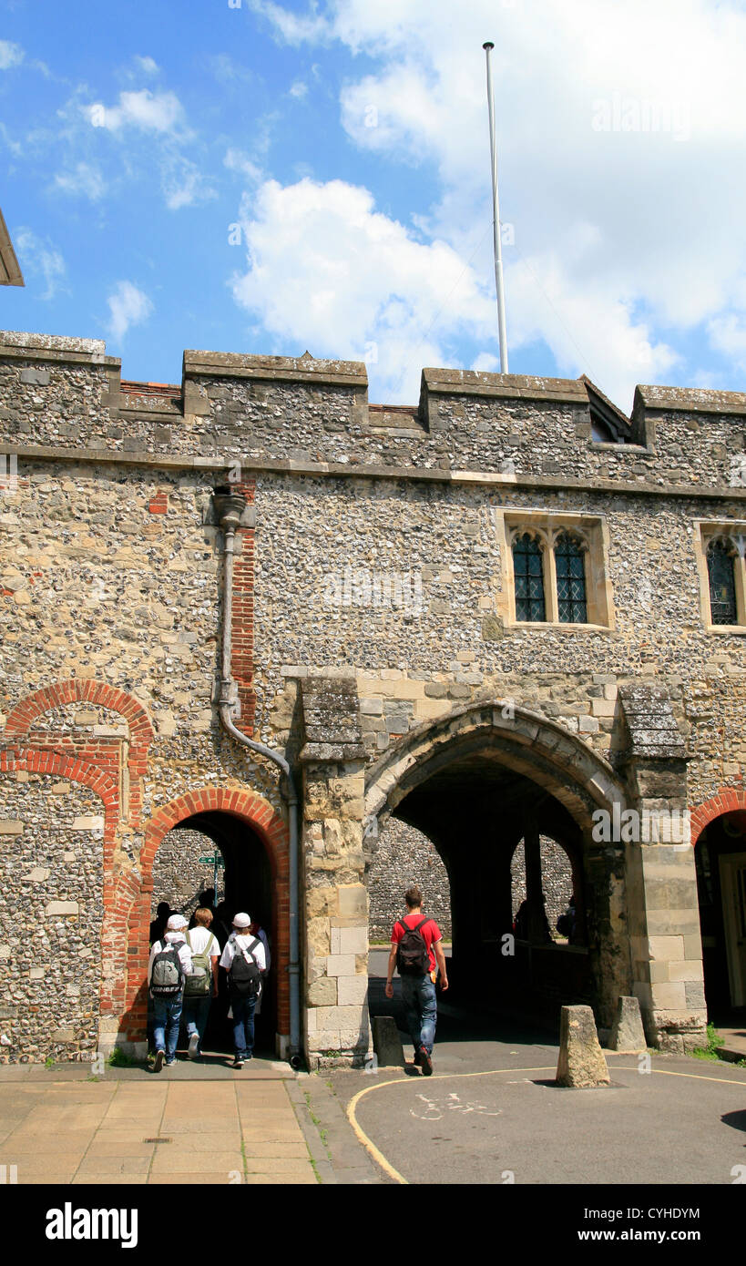 The kings gate hi-res stock photography and images - Alamy