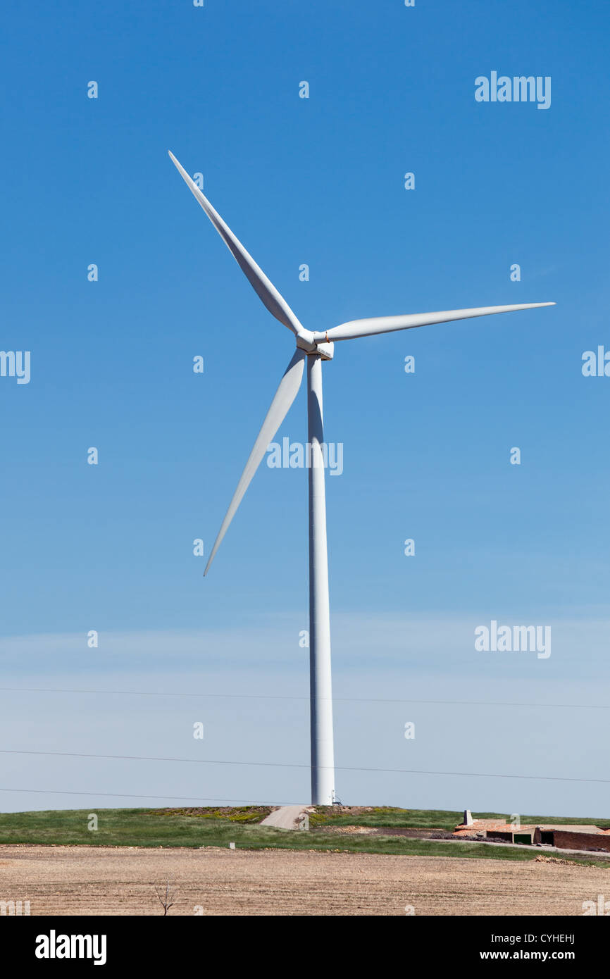 Single powerful wind turbine producing environmental friendly ...