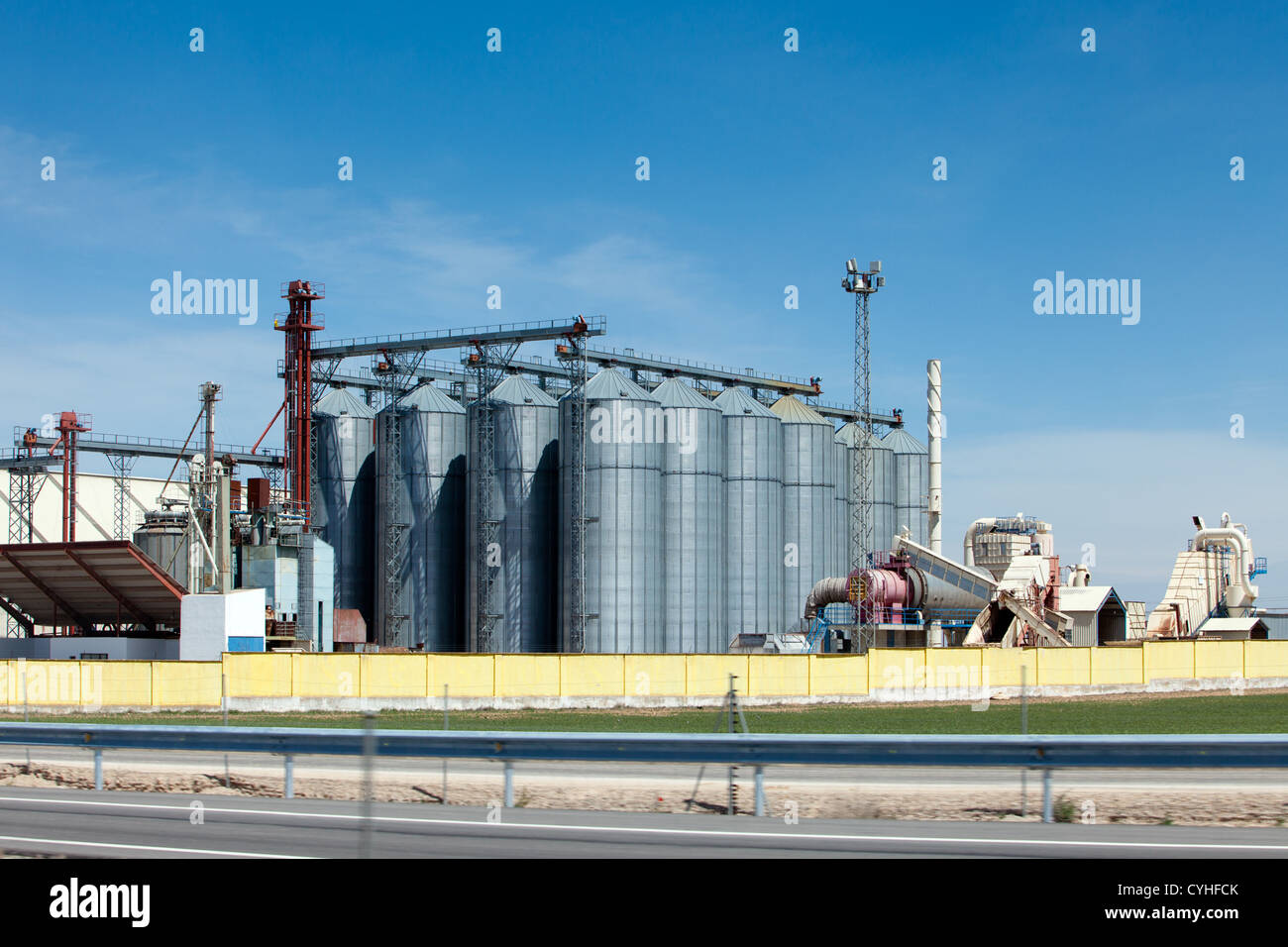 Massive heavy industry factory complex Stock Photo - Alamy