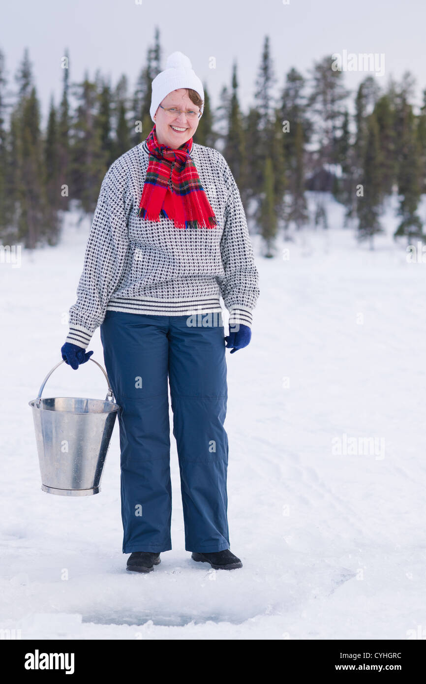 Household bucket hi-res stock photography and images - Alamy