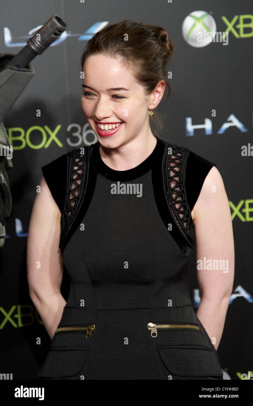 Halo 4 forward unto down hi-res stock photography and images - Alamy