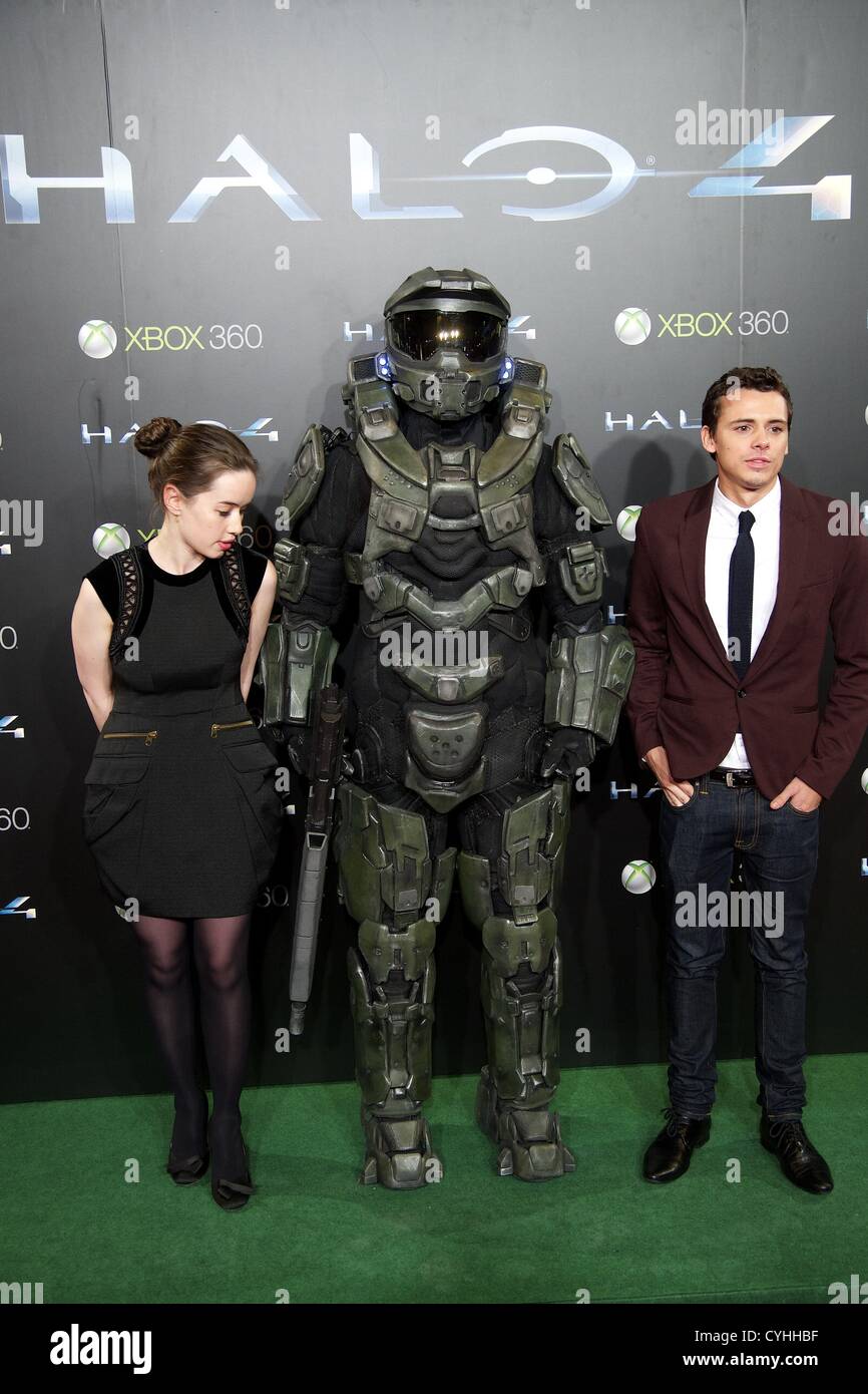 Halo 4 forward unto down hi-res stock photography and images - Alamy